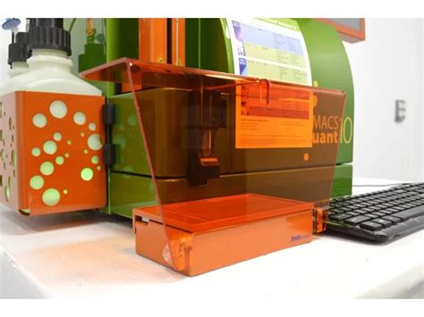 Miltenyi Macsquant Analyzer 10 Flow Cytometer 3 Lasers 8 Colors 10
