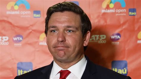 Body Language Expert Tells Us DeSantis Can T Feign Enthusiasm For Trump In Bland Endorsement