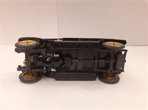 Купить 1:43 Руссобалт-Торпедо серый 1988 год - в Seven Models