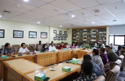 Polibatam Jadi Tujuan Benchmarking Polinef Mengenal Lebih Dekat