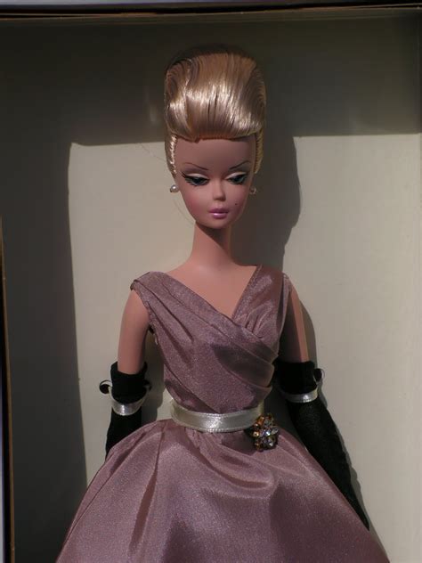 Royalty Girl Barbie Fashion Model Collection Silkstone High Tea And Savories Giftset J