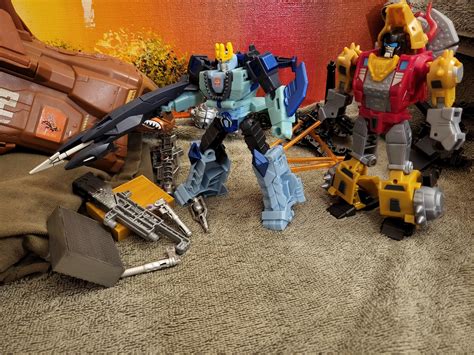 Cyberverse Hammerbyte Minor Custom R Transformers