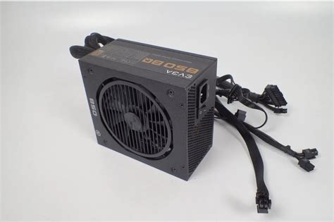 Блок живлення EVGA 850 BQ 80 BRONZE 850W 1 790 грн Комплектуючі
