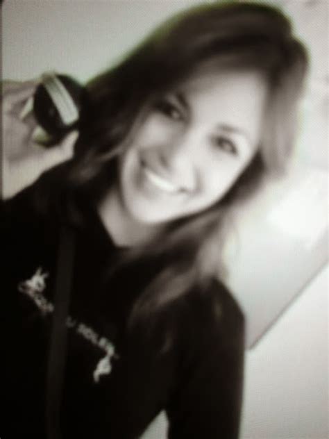 Internautasoy Vanessa Kobi En La Persiana Espacial