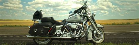 Essential Tips On How To Ride Motorcycle Safely On The Road
