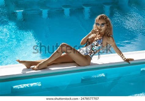 Sexy Shapely Tanned Model Perfect Body Stock Photo Shutterstock