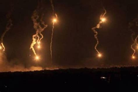 طيران استطلاعي اسرائيلي فوق قضاءي صور وبنت جبيل وقنابل مضيئة نداء الوطن