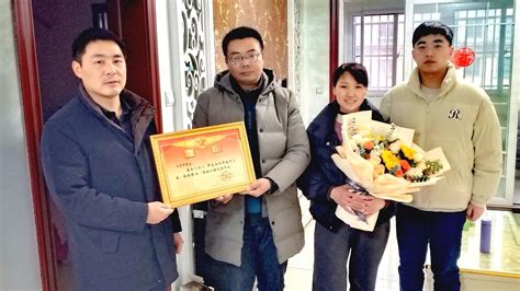 淮安市淮阴区长江路街道：立功喜报送上门，拥军优属暖人心中国国情中国网