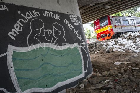 MURAL PENCEGAHAN PENYEBARAN COVID 19 ANTARA Foto