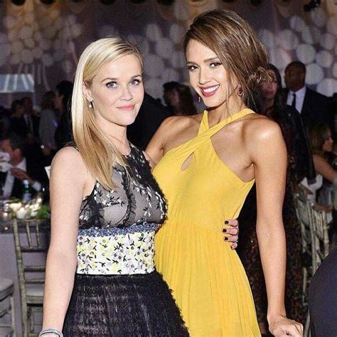 Reese Witherspoon Jessica Alba 8x10 Photo 4841777910