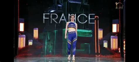 Khó Hiểu Bán Kết Miss Grand Kẻ Xoạc Chân Người Múa Quạt