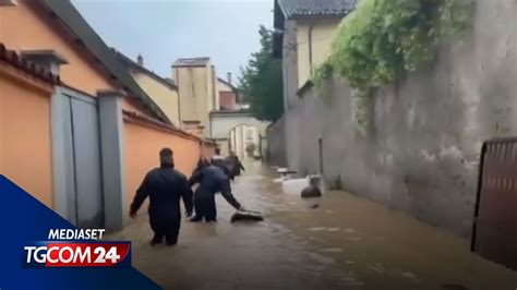 Maltempo Auto Sommerse E Crolli In Brianza YouTube