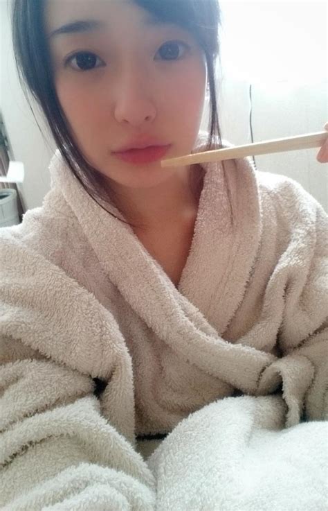 ななせ （元ななせ麻衣）【公式】 On Twitter 今日は撮影でした～ ´ω` ♥ すっごく誘導が上手な皆様で私も素の自分で撮影
