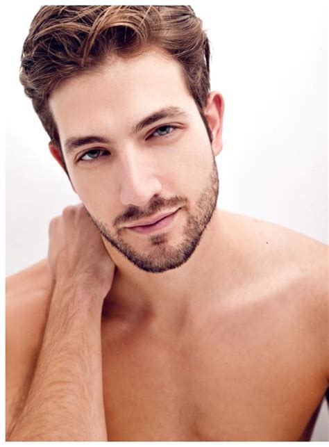 O Nosso Model Of The Week é Uma Cara Bem Conhecida Recentemente Levou