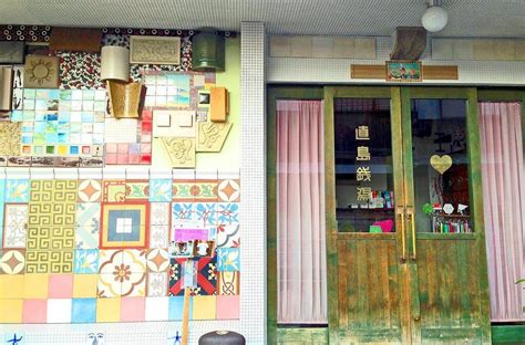 瀬戸内海に浮かぶ『直島』は現代アートの聖地。 自然とアートが共生する島の魅力を堪能！／香川県香川郡直島町