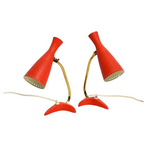 Pair Of Beautiful Red Mid Century Diabolo Crows Foot Table Lamps From