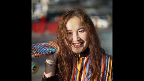 [Шүлэг] Яруу найрагч Р Эмүжин Youtube