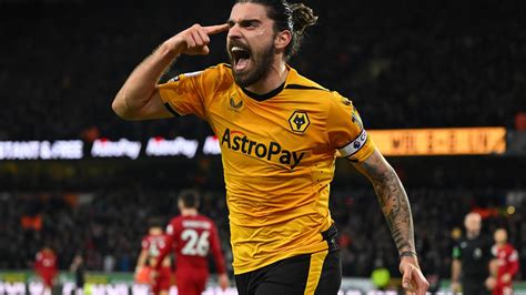 Wolves Ace Ruben Neves Sends Message To Man Utds Marcus Rashford Over