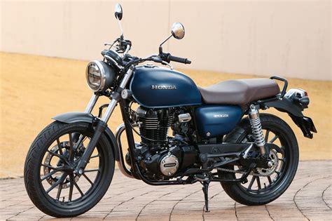 ホンダ「gb350」の特徴・注目ポイントを解説！ Gb350の発売日は2021年4月22日（木） Webオートバイ