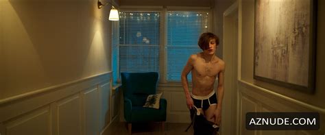 MATEUSZ WIECLAWEK Nude AZNude Men