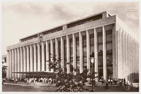 Iverieli მოსკოვი კრემლის კონგრესის სასახლე