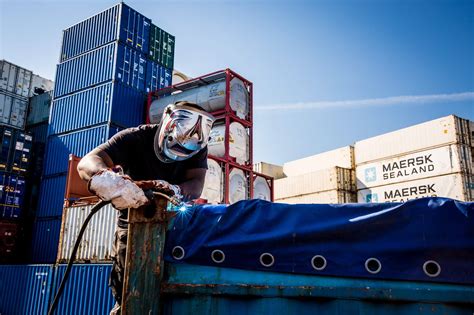 Contact Alconet Containers