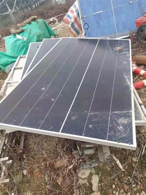 全国高价采购破损光伏组件太阳能板单裂双裂组件回收 苏州绍丰科技有限公司