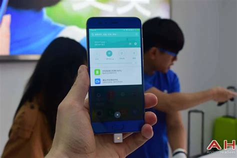 Hands On With The Xiaomi Mi