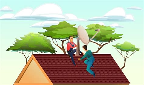노동자들은 지붕에서 일합니다 두 명의 작업자가 지붕에 위성 접시를 설치합니다 텔레비전과 인터넷을위한 안테나 나무와 하늘을