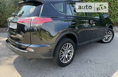 AUTO.RIA – Продам Тойота Рав 4 2017 (KA4577IT) дизель 2.2 позашляховик ...