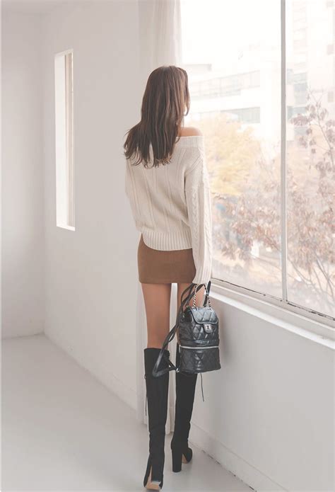 로이븐 트임 스커트 Office Outfits Office Fashion Ulzzang Girl Get The Look