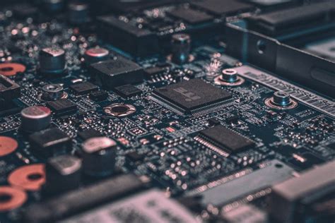 Cracking Assembly — Accessing Local Variables In X86 Vs X64 By Sruthi