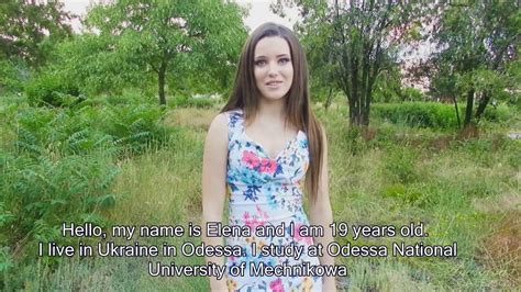 ⭐video0 3066143 Beautiful Sexy Girl Talks About Herself Posing
