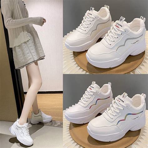 Giày nữ độn đế đẹp Top 10 mẫu HOT nhất năm nay bạn không thể bỏ lỡ