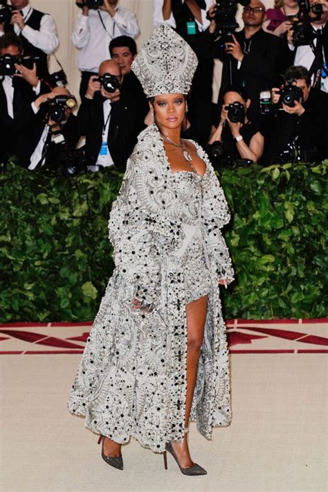Rihannas Best Met Gala Outfits Popsugar Australia