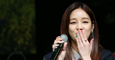 [오마이포토] 박보람 예쁘게 손키스