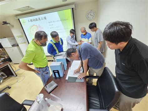 雄愛民 高雄市政府民政局 由民政局辦理之基層建設工程查核，這次來到了 高雄市鼓山區公所 啦