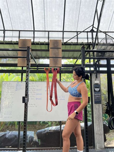 Get Your First Pull Up With These Exercises