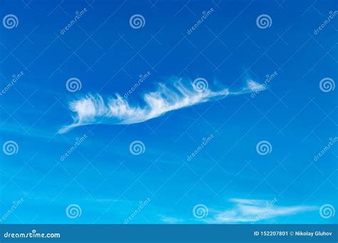 Nubes Hermosas En El Cielo Desnudo Imagen De Archivo Imagen De Blanco Aire