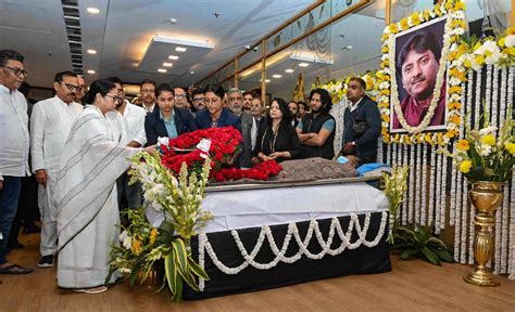 Photos Funeral Of Ustad Rashid Khan