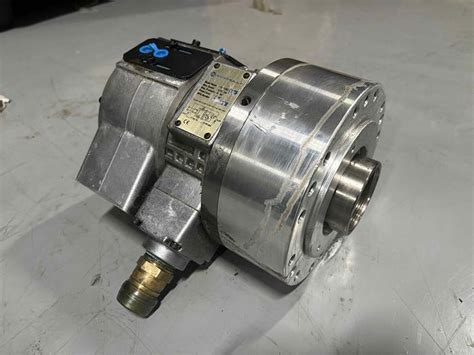 Used SAMCHULLY STANDARD MEGA BORE SHORT BODY OPEN CENTER HYDRAULIC CYLINDER ACTUATOR For Sale At