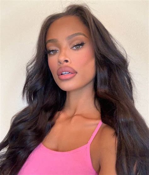 Pin By Queenmentality On Makeupglow Hair Styles Pretty Makeup