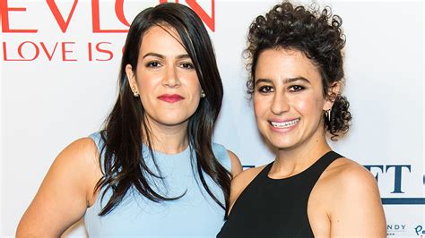 Abbi Jacobson And Ilana Glazer Broad City