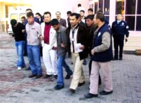 Yaşındaki Kıza Kişi Tecavüz Etti Son Dakika
