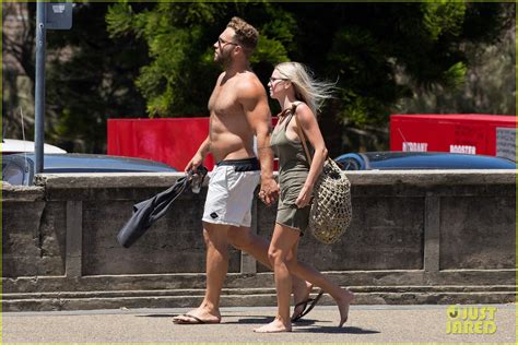 Suicide Squads Jai Courtney Looks So Hot While Shirtless With