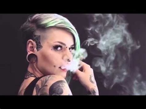 Sara Surprisink YouTube