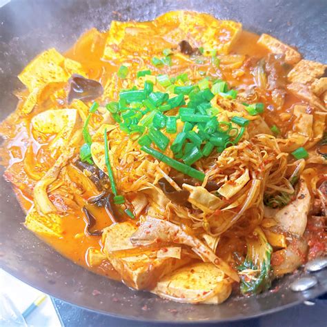 【辣子豆腐烩菜的做法步骤图，怎么做好吃】是小苏呐下厨房