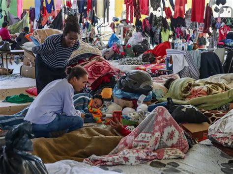 Rs Mais 37 Mil Famílias Recebem Auxílio Reconstrução De R 51 Mil