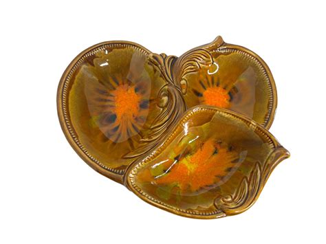 Ccil Style California Pottery Snack Bowlautumn Leaf Chips And Dip