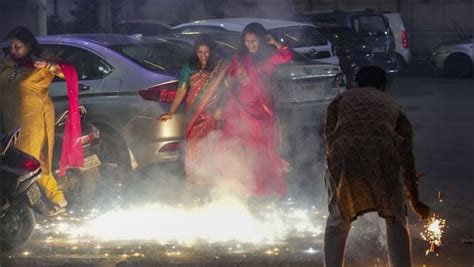 How Delhis Violation Of Diwali Firecracker Ban Saw 140 Rise In